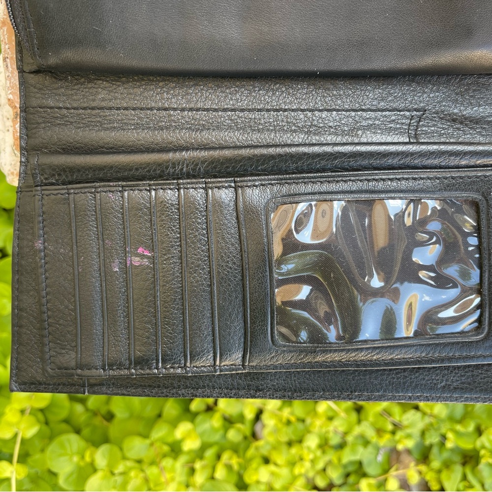 Vintage Brighton Black Crossbody Wallet. - Gem